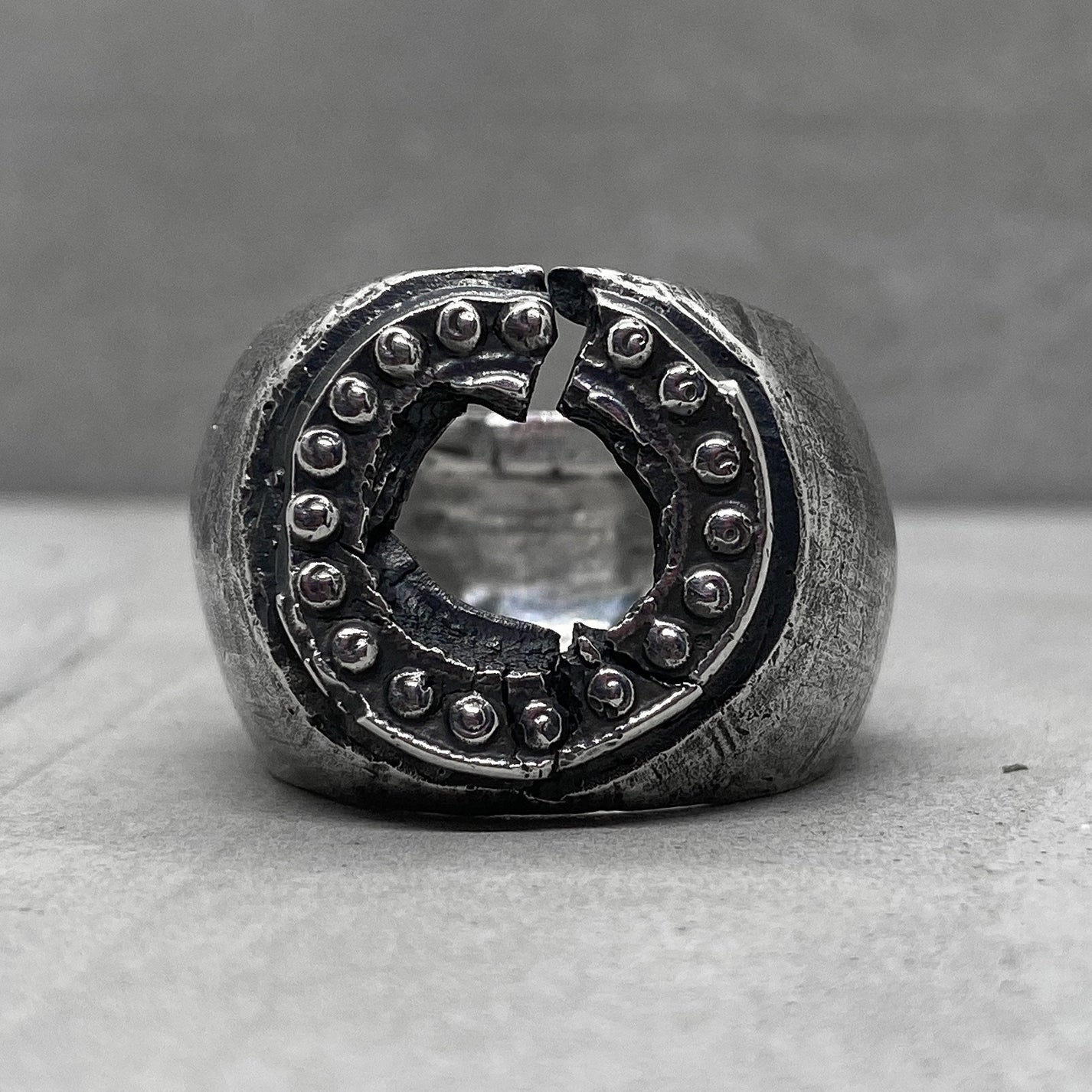 Project50g | PORTAL RING - unusual round signet ring with a crack and a ...