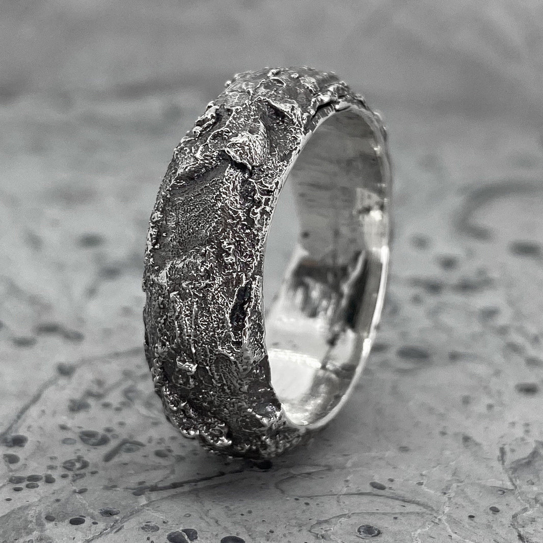 Project50g | HANDCRAFTED JEWELRY WITH VOLCANIC OXIDATION – project50g